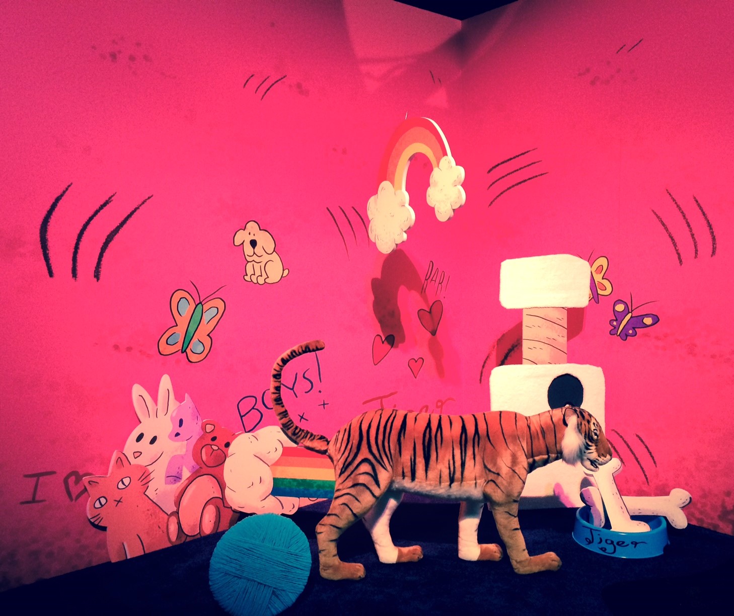 Contagious LA | Experiential Gallery